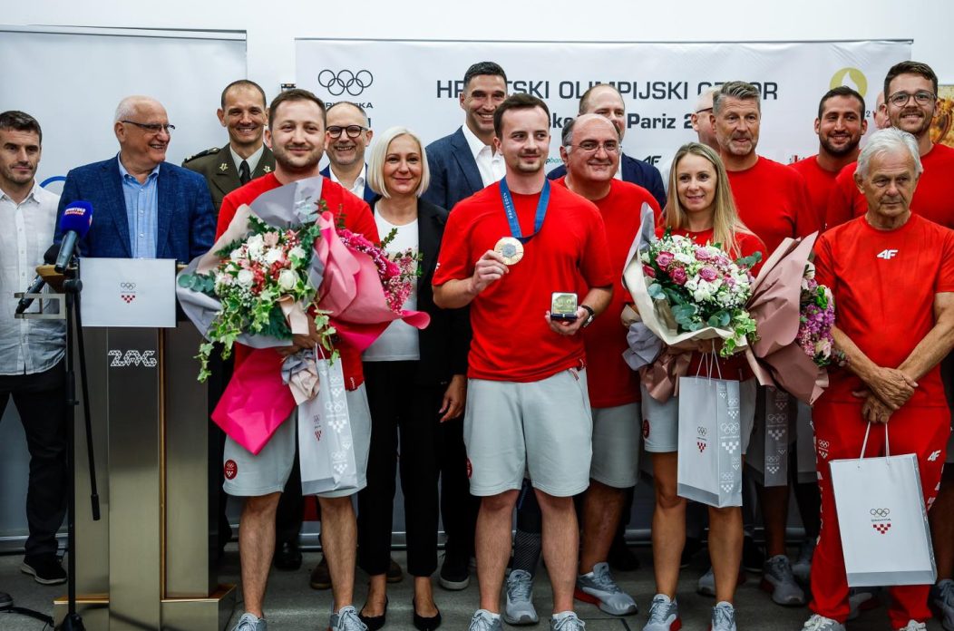 FOTO Bivši FOI-jevac, sad vlasnik olimpijske medalje, Miran Maričić i ...